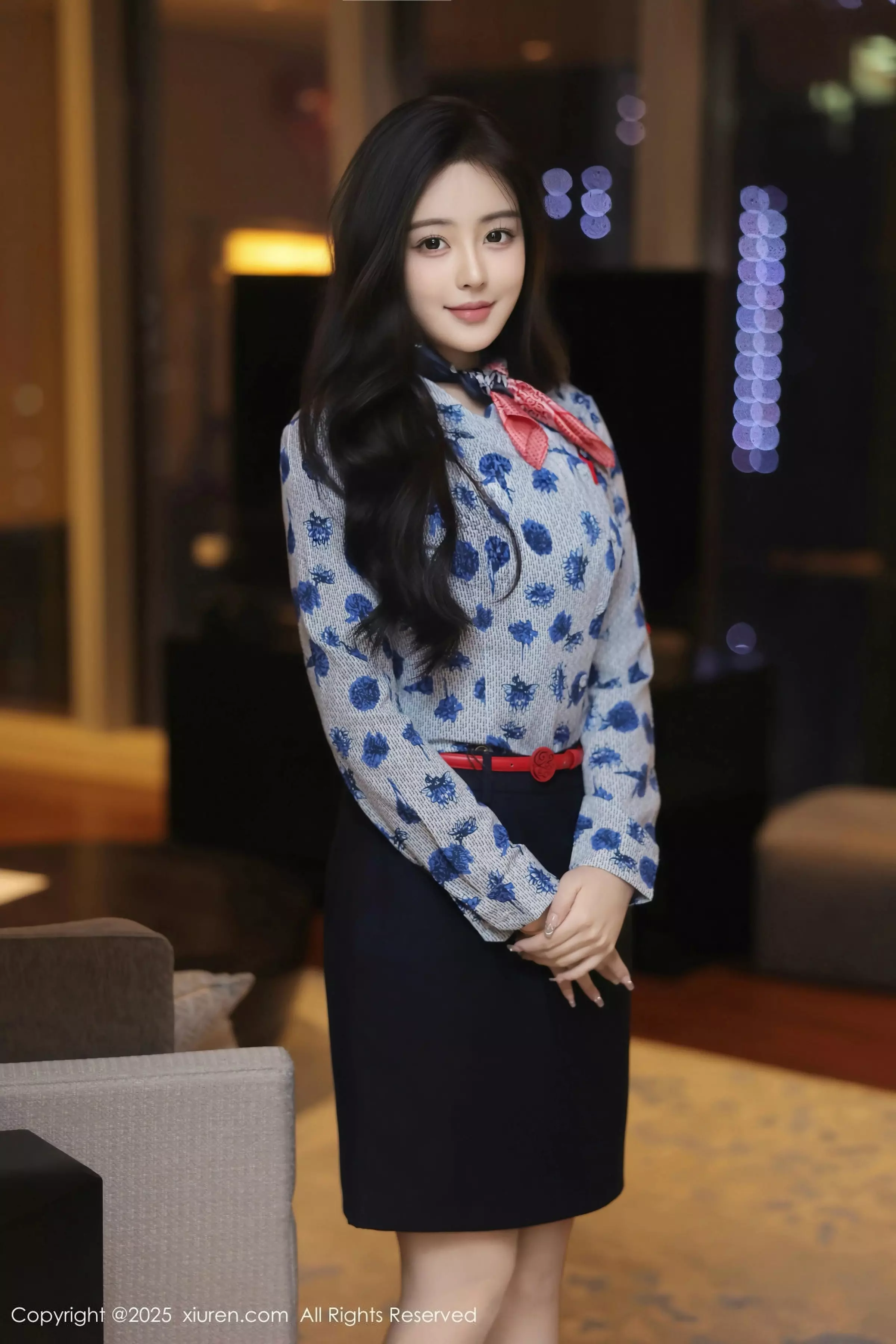 [XiuRen]高清写真图 2025.03.19 No.10041 希雅sia 丝袜美腿-秀人网套图