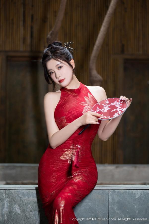 [XiuRen]高清写真图 2024.08.09 No.8996 杨晨晨Yome 黑丝美腿-蕾丝猫